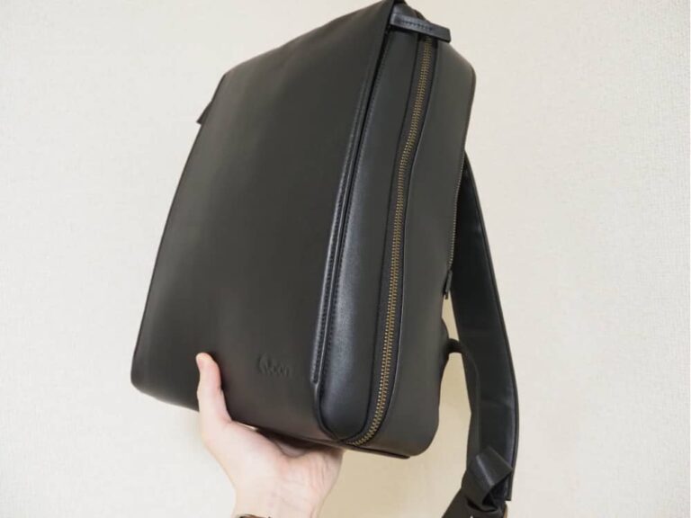 Evoon マルチビジネスリュックレザーMini 13Lをレビュー｜ミニマムなデザインが推しのリュック | YOHAKU